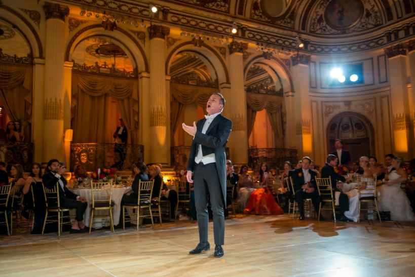Photos – Viennese Opera Ball