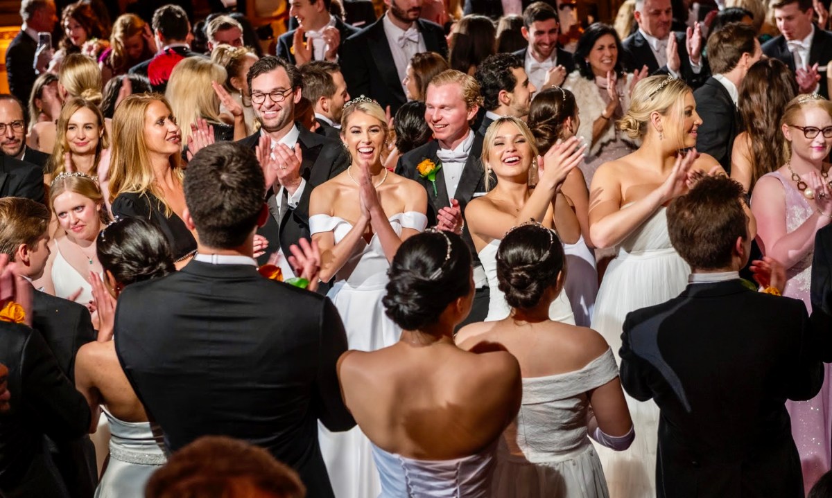 Let’s Waltz! – Viennese Opera Ball